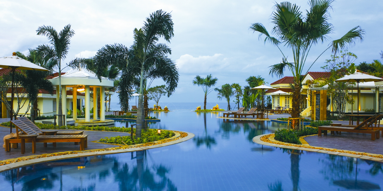 Wora Bura Hua Hin Resort & Spa