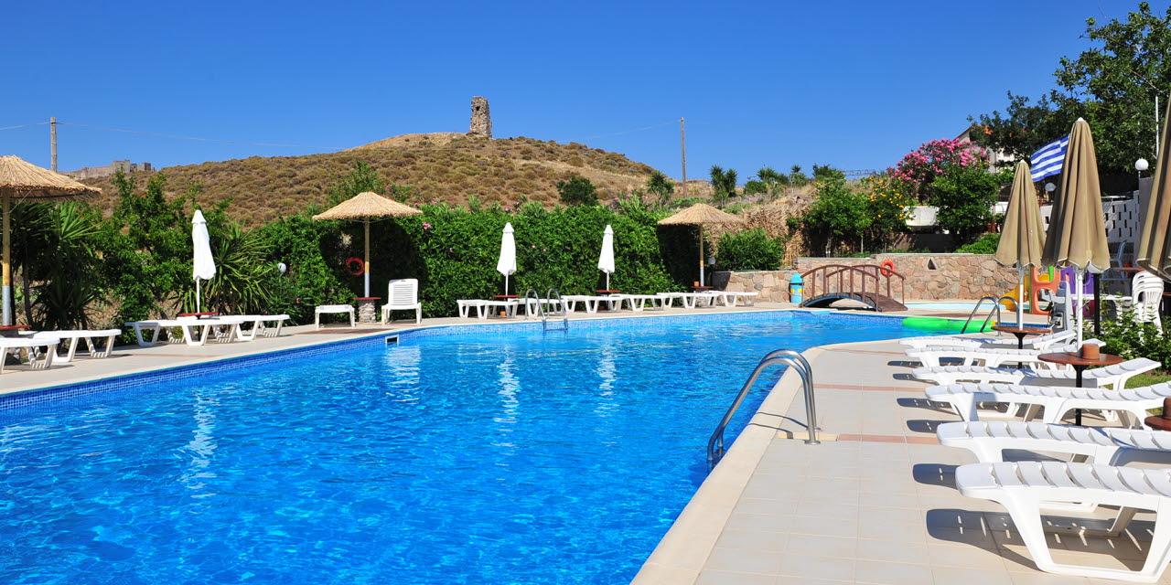 Orfeas | Familiedrevet hotel på Lesbos | Bestil din rejse her