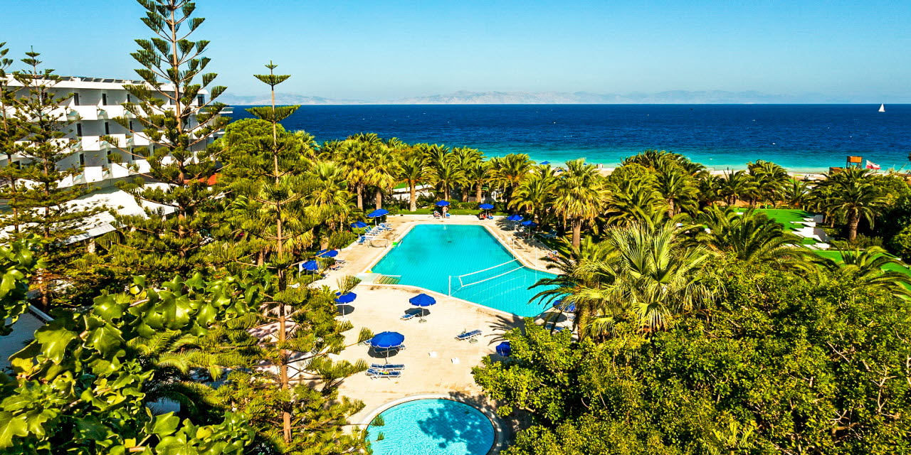 Blue Horizon Palm Beach på Rhodos - Book din ferie her!